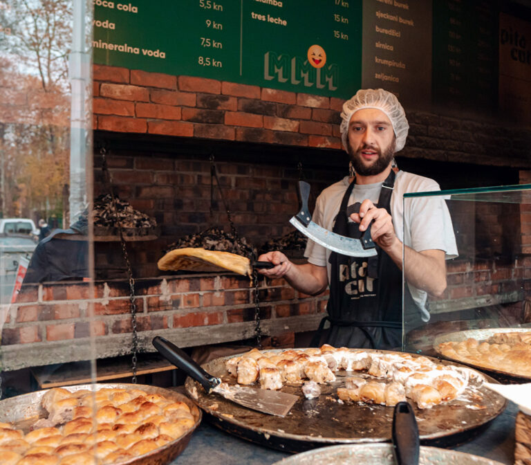 Pita cut: Najbolji burek u gradu koji je sad i na Trešnjevci
