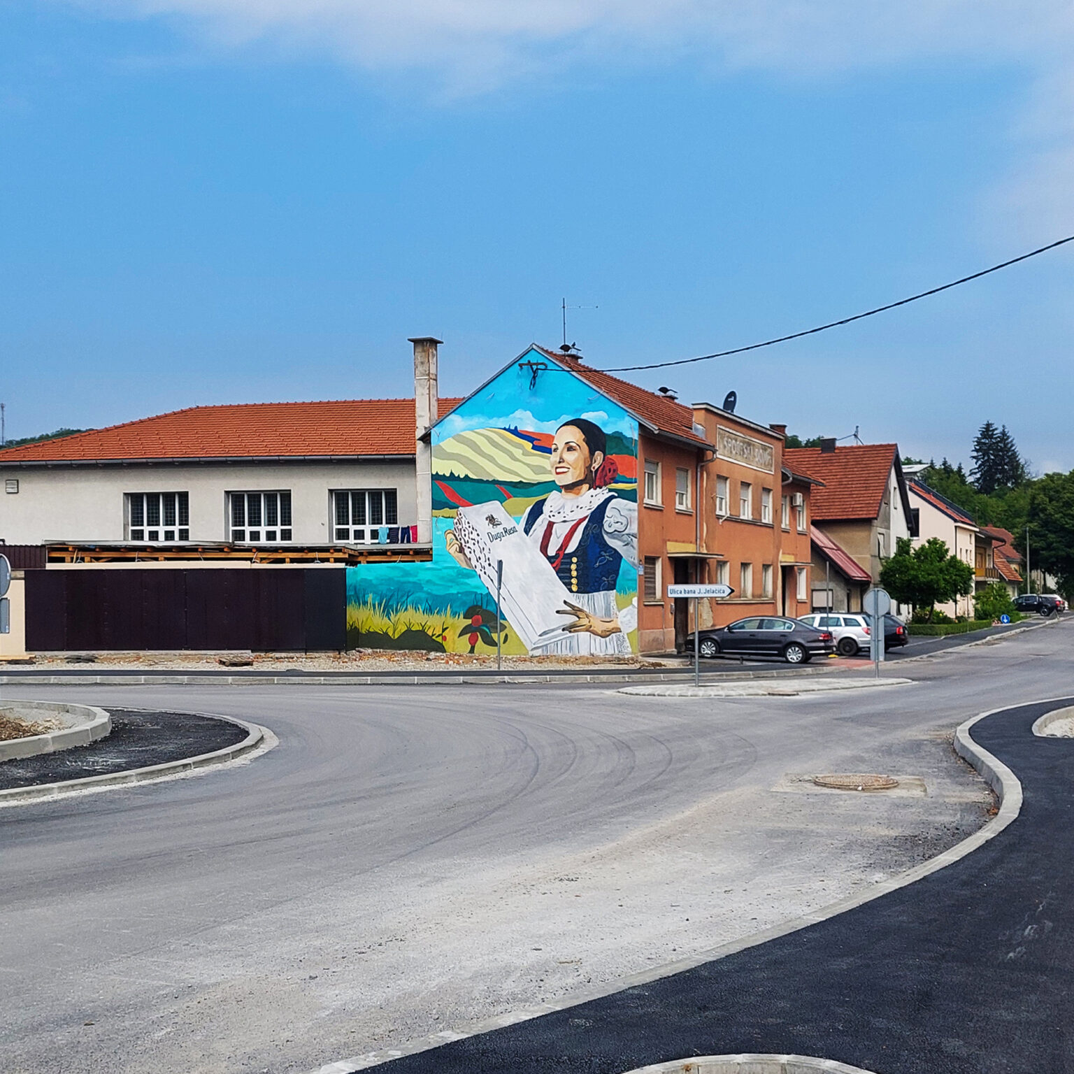 Duga Resa dobila mural s potpisom sjajnog hrvatskog umjetnika