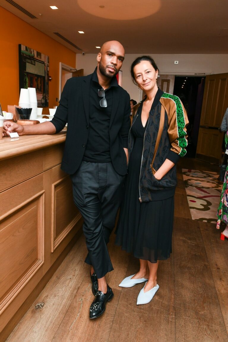 Caroline Deroche Pasquier postaje dio Versace tima